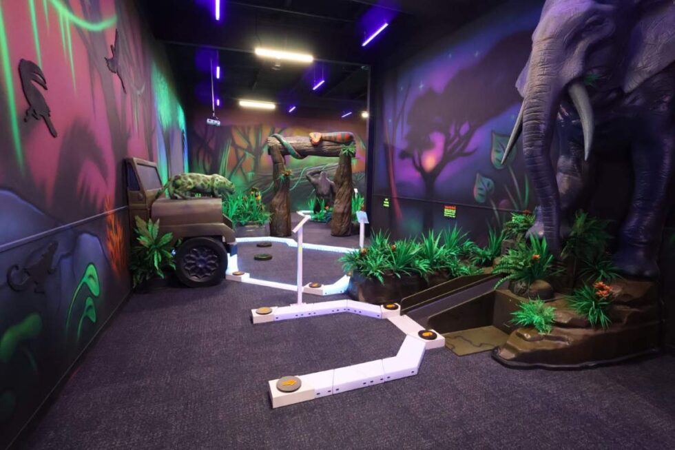 Indoor Mini Golf Adventures | Thrill & Chill Zone